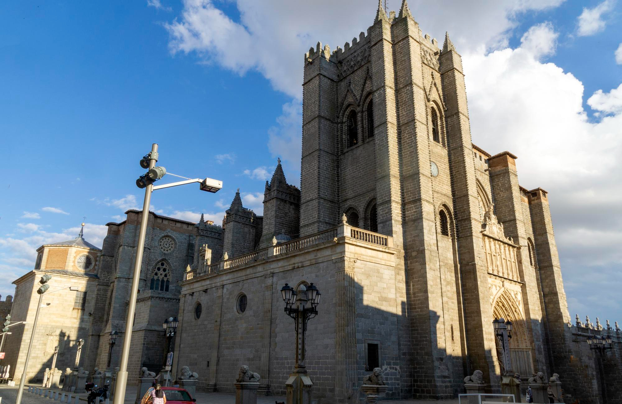 Ruta por Ávila en coche | Carglass®España